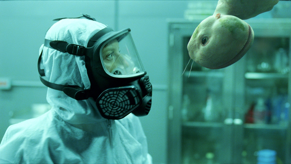 Splice Is An Underrated Sci-Fi Horror Movie . IS IT